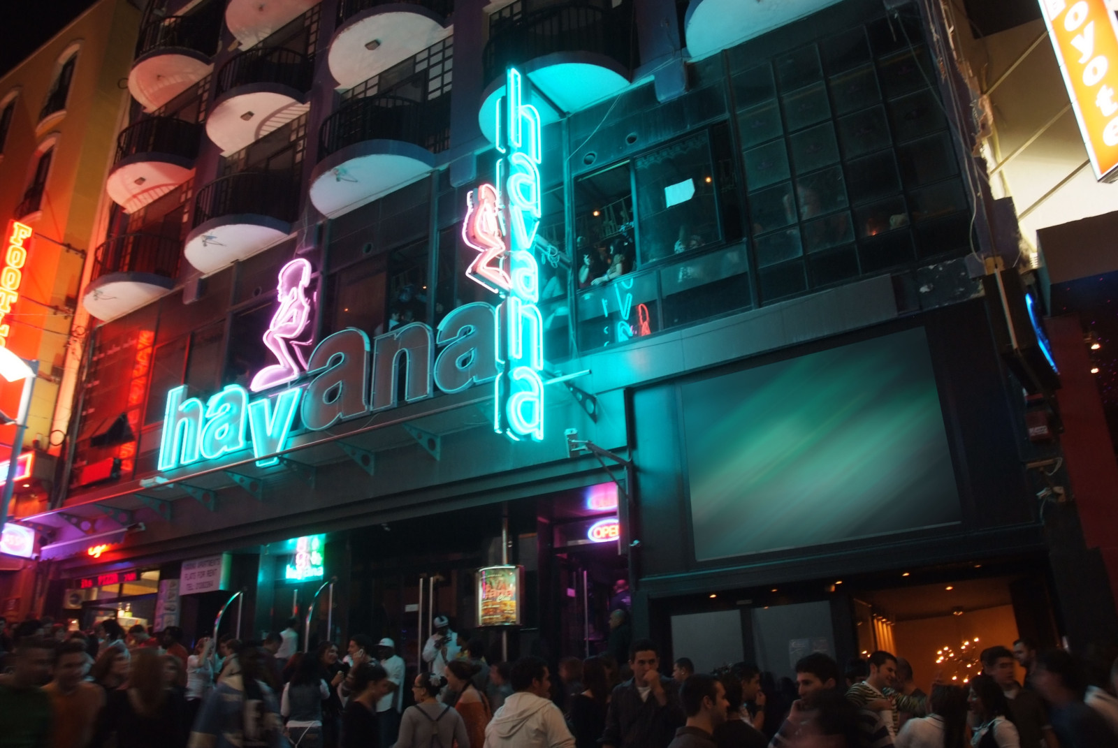 Locali e club a Malta, una nightlife tutta da scoprire - Il Blog di ...